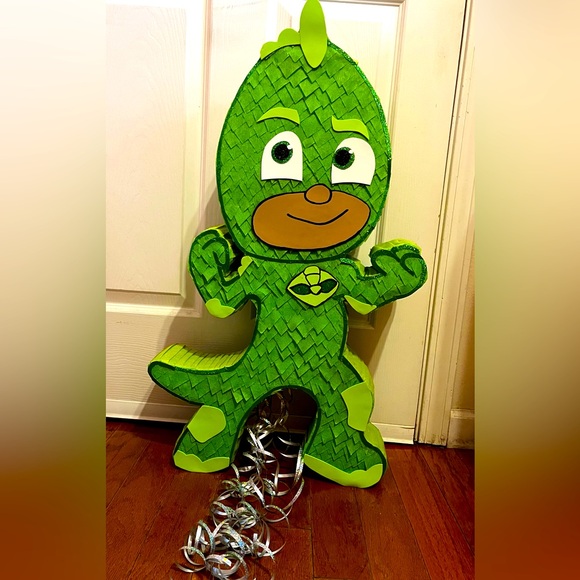 Azu&Lili piñatas 🪅 | Other | Gecko Pj Masks Piata | Poshmark